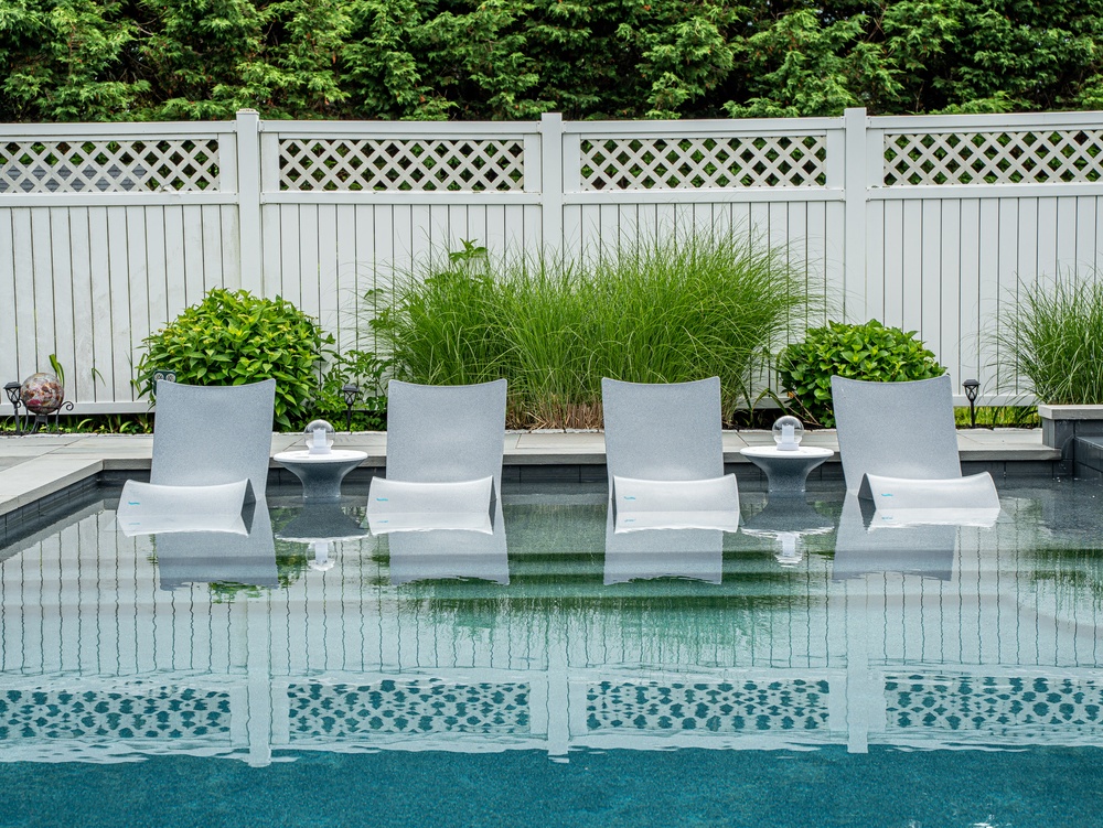 Custom Built Gunite Pools and Hardscaping by Cliffstone Corp